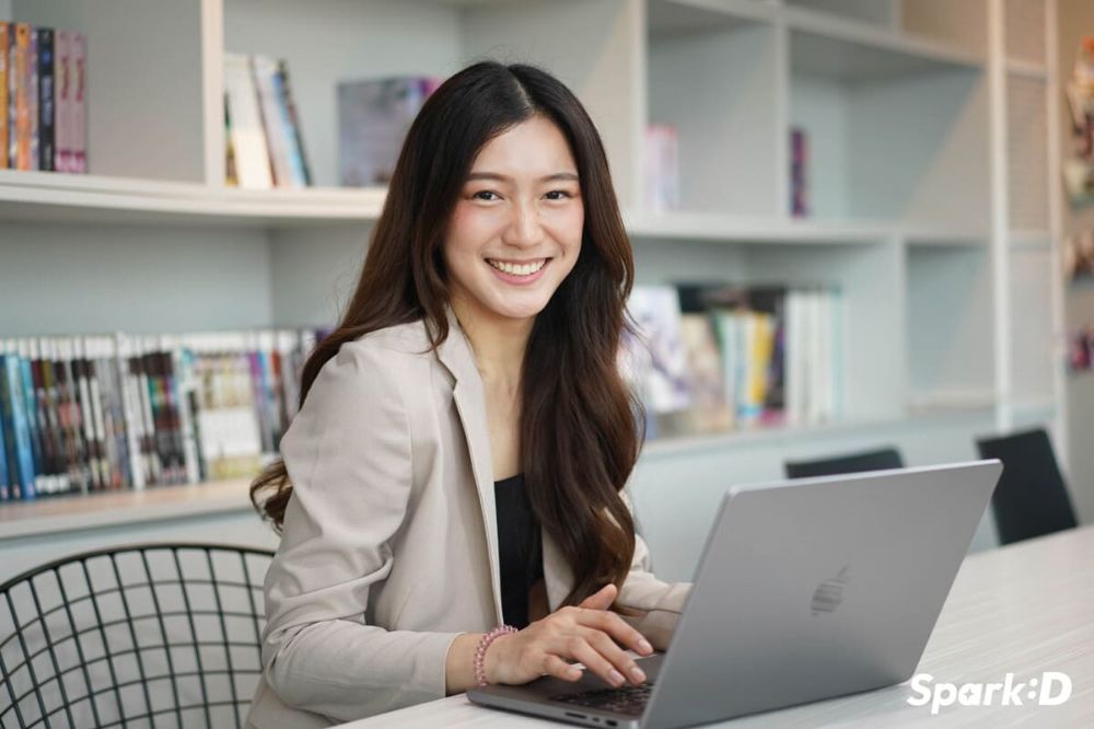 พี่เอิร์น ลลิต์ภัทร จากสถาปัตย์จุฬาฯ สู่ UX Designer กับงานที่ต้องทำให้แอปสวยและใช้งานง่าย